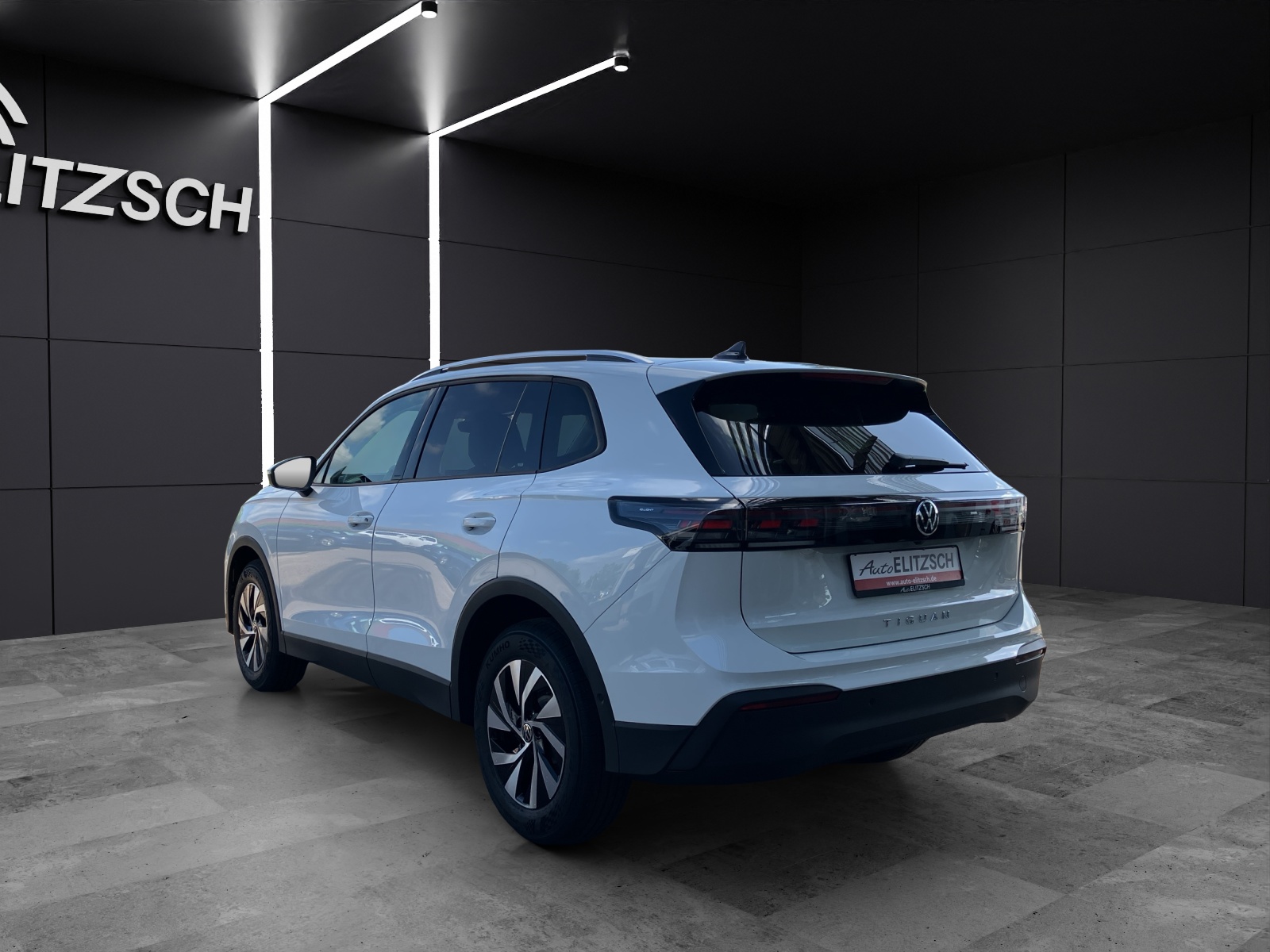 Volkswagen Tiguan TDI Life NAVI LED+ Kessy easyOpen | Auto Elitzsch ...