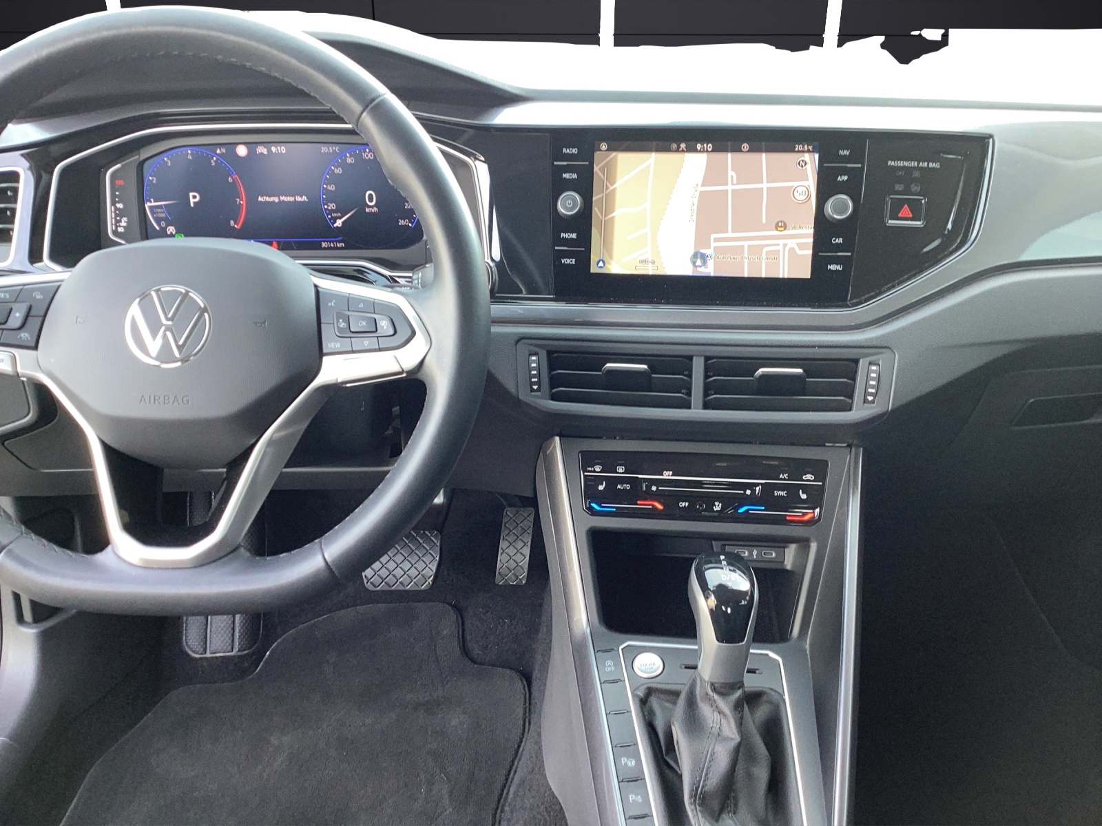 Volkswagen Taigo TSI Style DSG Matrix AHK Navi AID ACC RFK SH | Auto ...