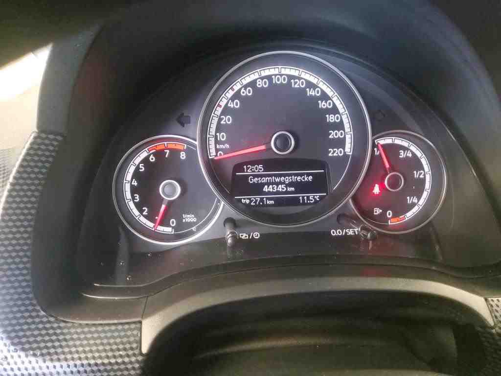 Volkswagen up! 1.0 Klima Allwetter LED-TFL Radio | Auto Elitzsch - 10x ...
